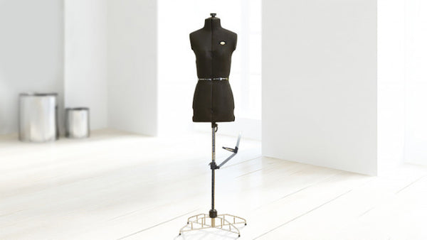 Baby Lock Dress Form - Medium - mrsewing